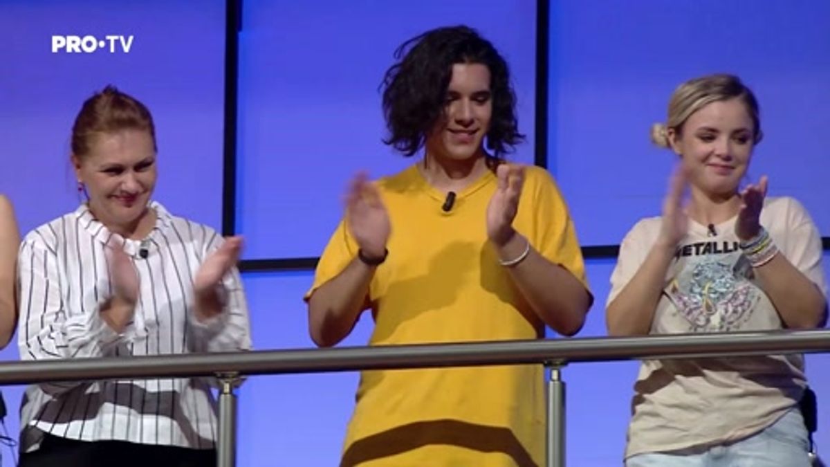 Concurenții care au fost aleși pentru proba eliminatorie trebuie să ...