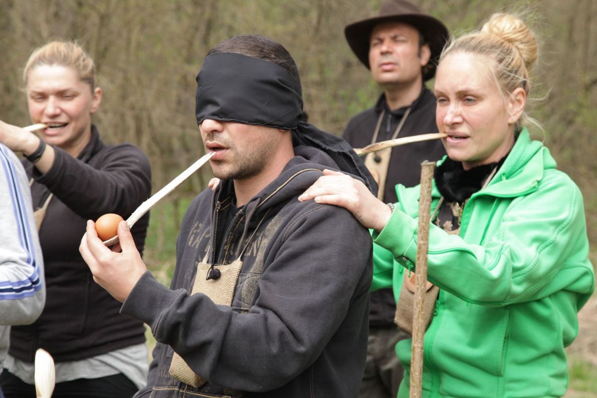 Diviziunea muncii si greva la Ferma Vedetelor | PRO TV