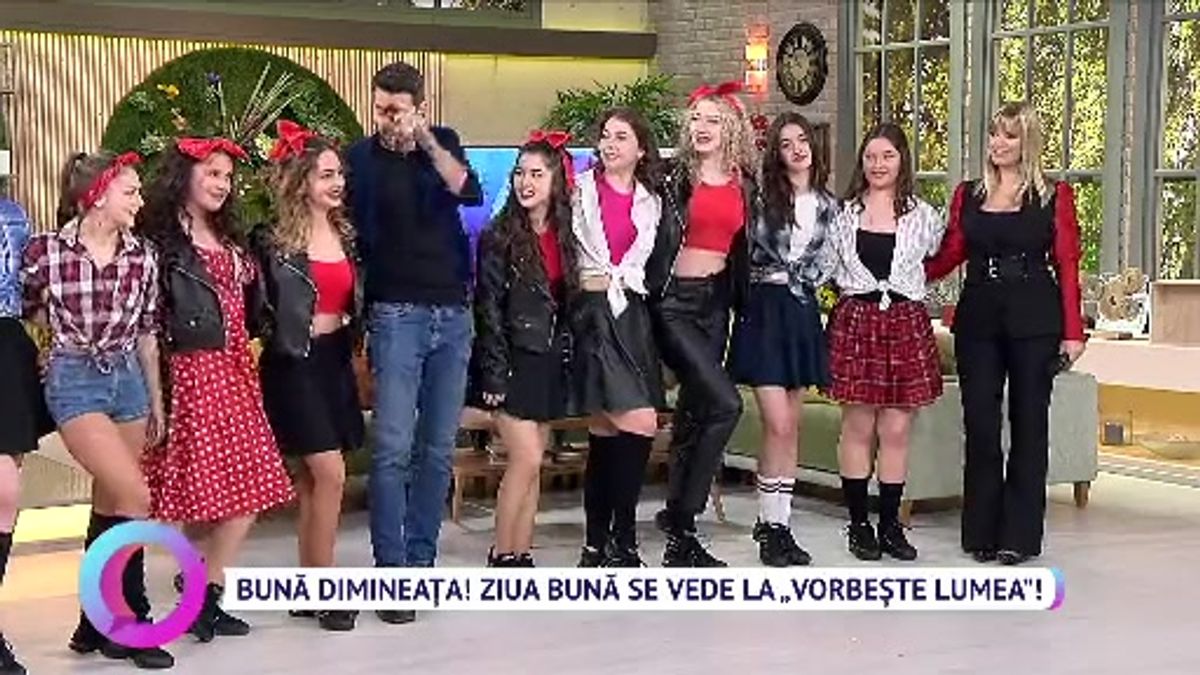 Trupa Mini Vogue moment artistic | Scene si bonusuri din Vorbește Lumea ...