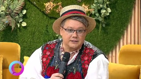 Zeitele lui Charlie Sheen: actrita XXX si prietena convietuiesc cu ...